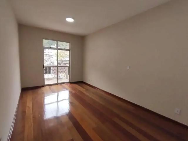 Apartamento para Venda em Juiz de Fora/MG Centro 3 Quartos