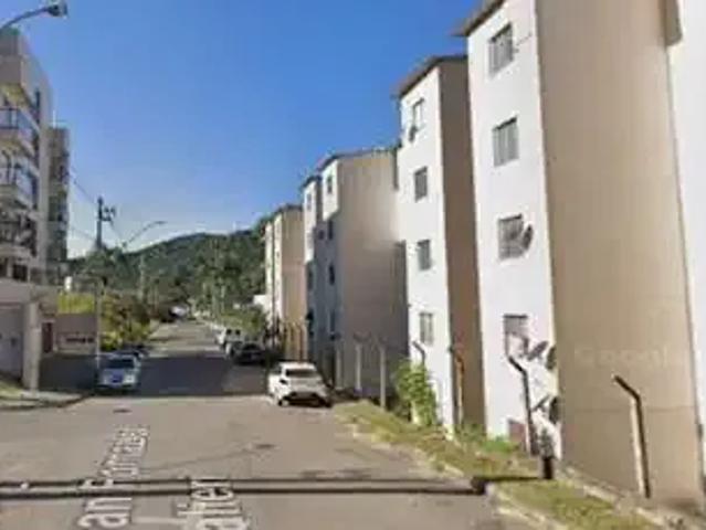 Apartamento para Venda em Juiz de Fora/MG Cerâmica 2 Quartos