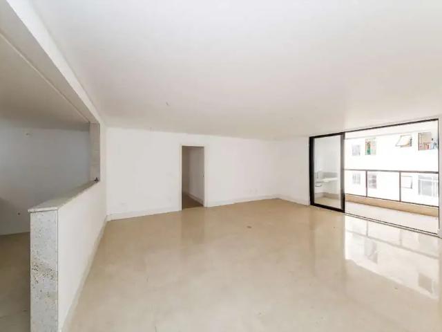 Apartamento para Venda em Juiz de Fora/MG Granbery 4 Quartos