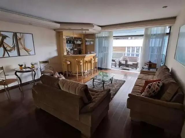 Apartamento para Venda em Juiz de Fora/MG Granbery 4 Quartos
