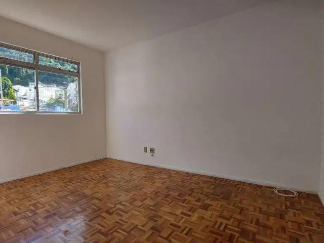 Apartamento para Venda em Juiz de Fora/MG Jardim Glória 3 Quartos