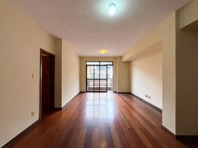 Apartamento para Venda em Juiz de Fora/MG Jardim Glória 3 Quartos