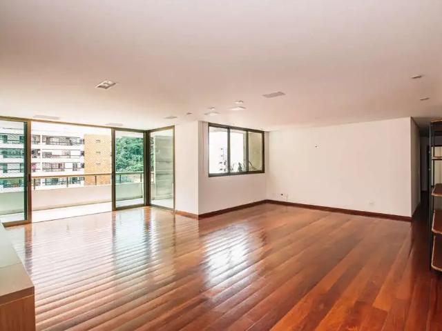 Apartamento para Venda em Juiz de Fora/MG Paineiras 4 Quartos