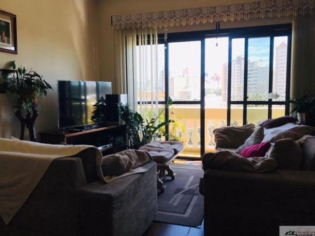 Apartamento para Venda em Jundiaí, Bela Vista, 3 dormitórios, 1 suíte, 3 banheiros, 1 vaga