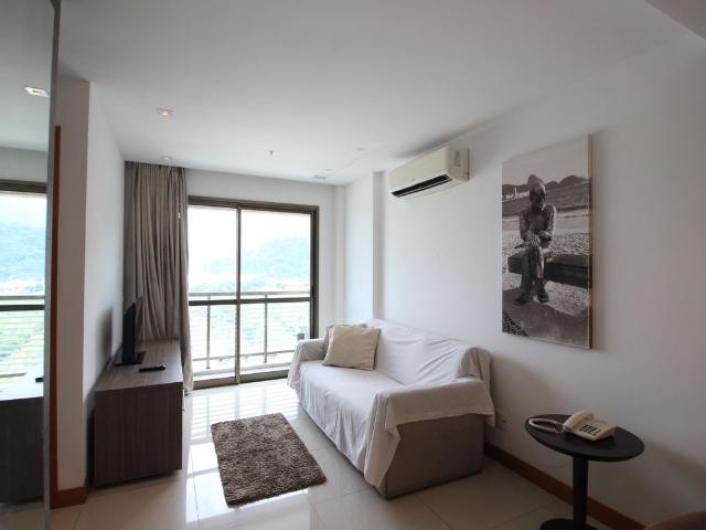 Apartamento para venda em Jacarepaguá em Rio De Janeiro Rio de Janeiro de 38.00m² com 1 Quarto e 1 Garagem