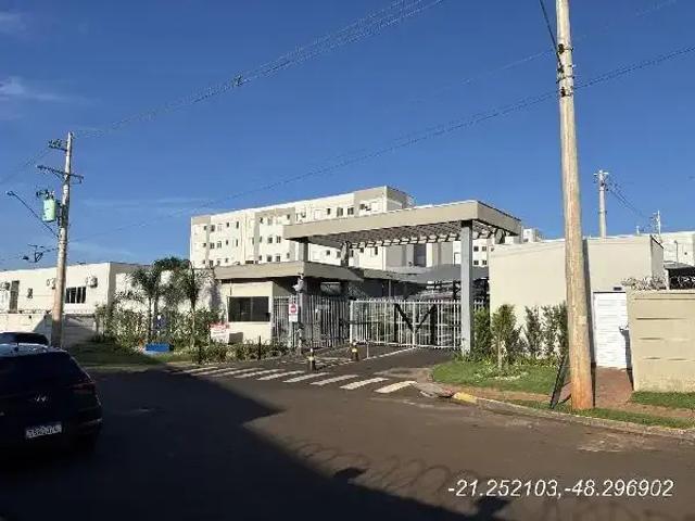 Apartamento para Venda em Jaboticabal/SP Athenas Paulista 2 Quartos