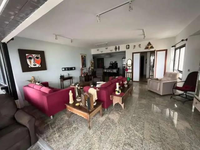 Apartamento para Venda em Jaboatão dos Guararapes/PE Piedade 4 Quartos