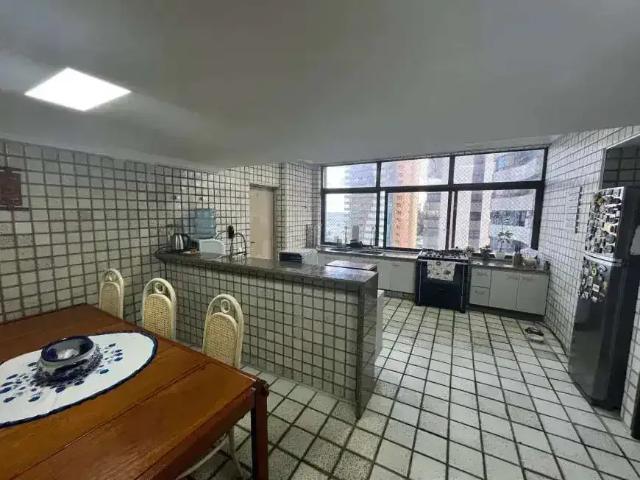 Apartamento para Venda em Jaboatão dos Guararapes/PE Piedade 4 Quartos