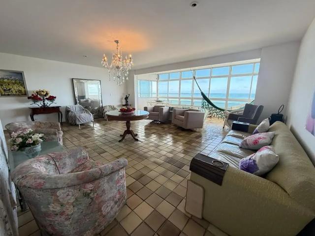 Apartamento para Venda em Jaboatão dos Guararapes/PE Piedade 4 Quartos