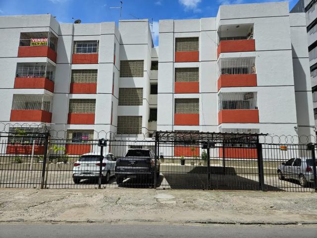 Apartamento para Venda em Jaboatão dos Guararapes/PE Piedade 3 Quartos
