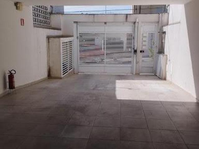 Apartamento para venda em Jardim Utinga de 50.00m² com 2 Quartos e 1 Garagem