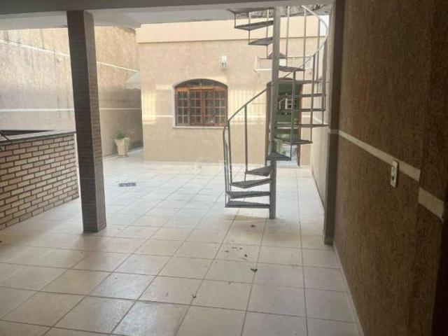 Apartamento para venda em Jardim Vila Galvão de 150.00m² com 3 Quartos, 1 Suite e 3 Garagens