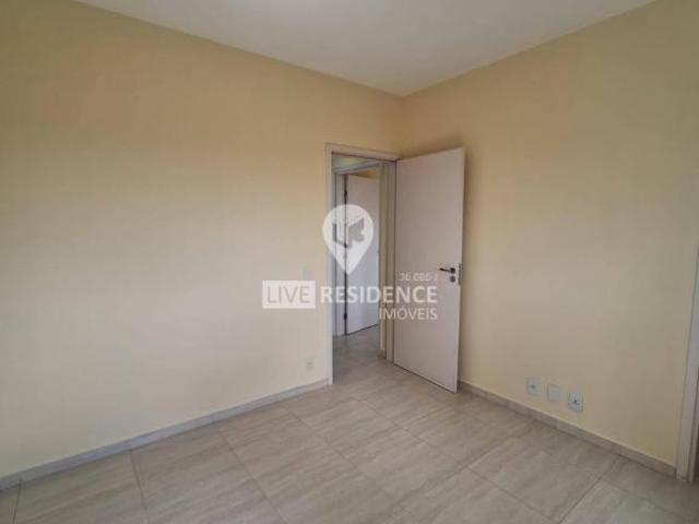Apartamento para venda em Jardim Alto De Santa Cruz de 68.00m² com 2 Quartos, 1 Suite e 2 Garagens