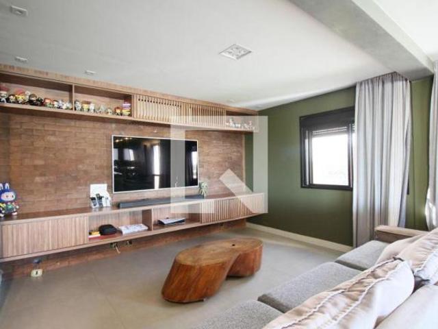 Apartamento para venda em Panamby de 196.00m² com 4 Quartos, 4 Suites e 3 Garagens