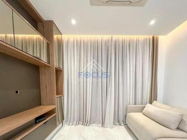Apartamento para venda em Jardim Ana Maria de 242.00m² com 3 Quartos, 3 Suites e 4 Garagens