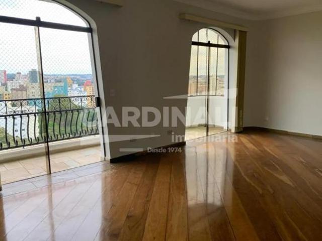 Apartamento para venda em Jardim Bethânia de 193.00m² com 4 Quartos, 1 Suite e 2 Garagens
