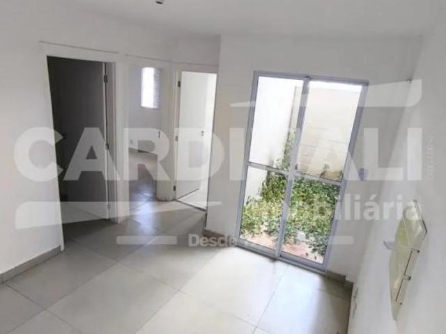 Apartamento para venda em Jardim Botânico de 44.00m² com 2 Quartos e 1 Garagem
