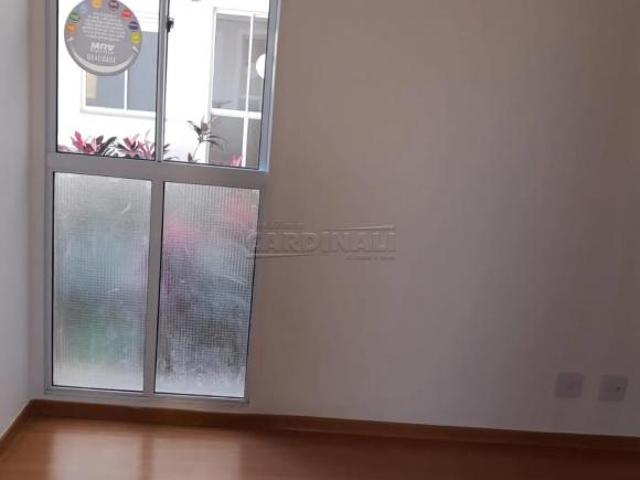 Apartamento para venda em Jardim Botânico de 48.00m² com 2 Quartos e 1 Garagem