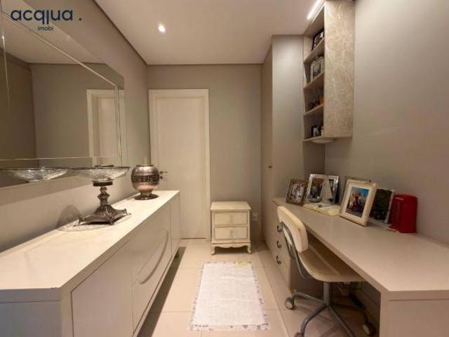 Apartamento para venda em Jardim Botânico de 195.00m² com 3 Quartos, 3 Suites e 6 Garagens