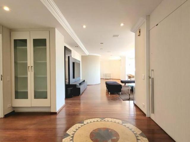 Apartamento para venda em Jardim com 3 quartos, sendo 3 suítes, 296m²