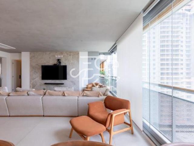 Apartamento para venda em Jardim Das Acácias em São Paulo São Paulo de 167.00m² com 3 Quartos, 2 Suítes e 3 Garagens
