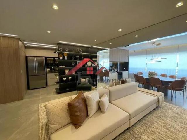 Apartamento para venda em Jardim de 126.00m² com 4 Quartos, 2 Suites e 2 Garagens