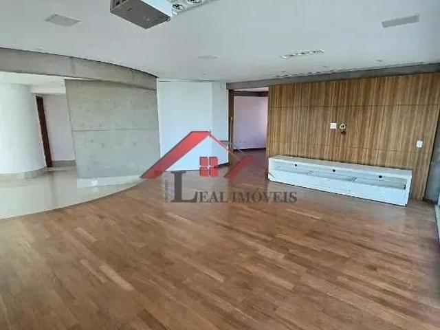 Apartamento para venda em Jardim de 205.00m² com 3 Quartos, 3 Suites e 3 Garagens