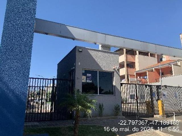 Apartamento para venda em Jardim Dos Ipês de 42.00m² com 2 Quartos e 1 Garagem