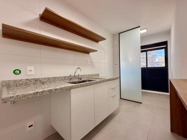 Apartamento para venda em Jardim Emília de 55.00m² com 1 Quarto, 1 Suite e 2 Garagens