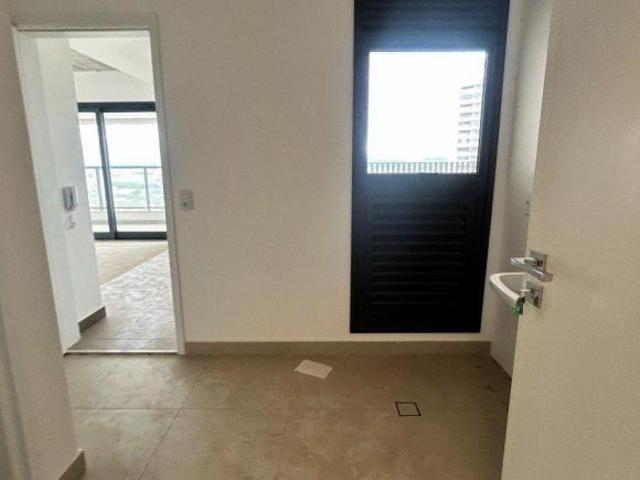 Apartamento para venda em Jardim Faculdade de 151.00m² com 3 Quartos, 3 Suites e 3 Garagens