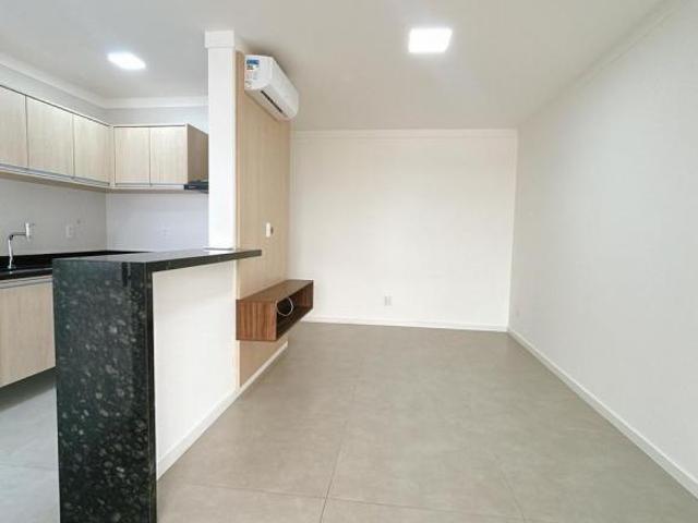 Apartamento para venda em Jardim Faculdade de 79.00m² com 2 Quartos, 1 Suite e 1 Garagem