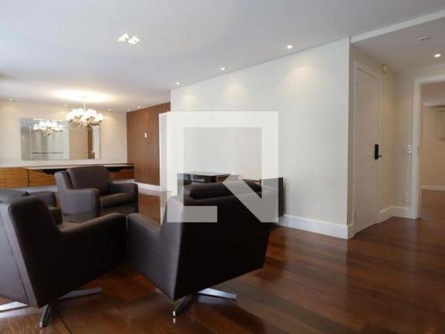 Apartamento para venda em Jardim Fonte Do Morumbi de 201.00m² com 4 Quartos, 3 Suites e 3 Garagens