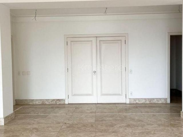 Apartamento para venda em Jardim Fonte Do Morumbi de 425.00m² com 4 Quartos, 4 Suites e 5 Garagens