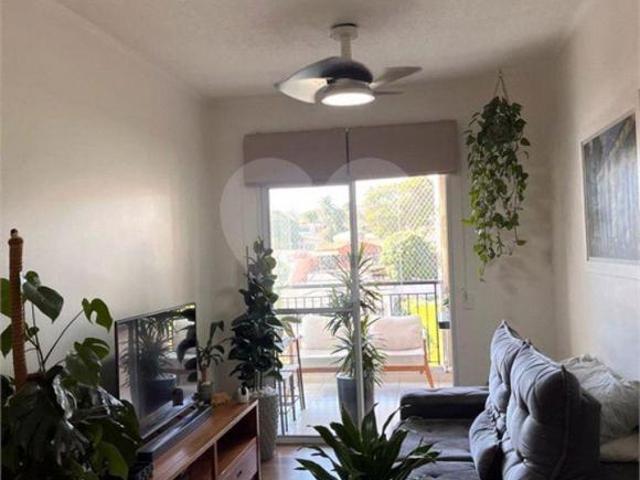 Apartamento para venda em Jardim Flórida de 66.00m² com 2 Quartos, 1 Suite e 1 Garagem