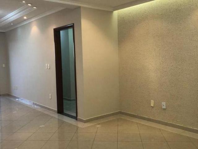 Apartamento para venda em Jardim Macarenko de 115.00m² com 3 Quartos, 1 Suite e 2 Garagens