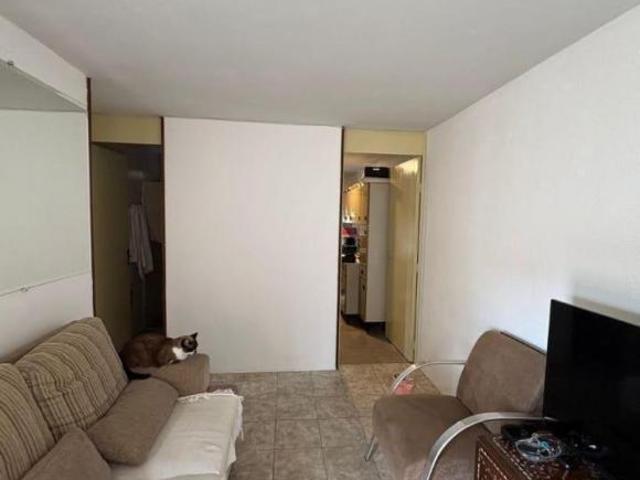 Apartamento para venda em Jardim Marica de 50.00m² com 2 Quartos e 1 Garagem