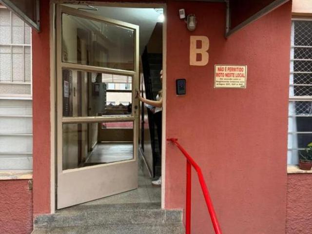 Apartamento para venda em Jardim Marica de 50.00m² com 2 Quartos e 1 Garagem