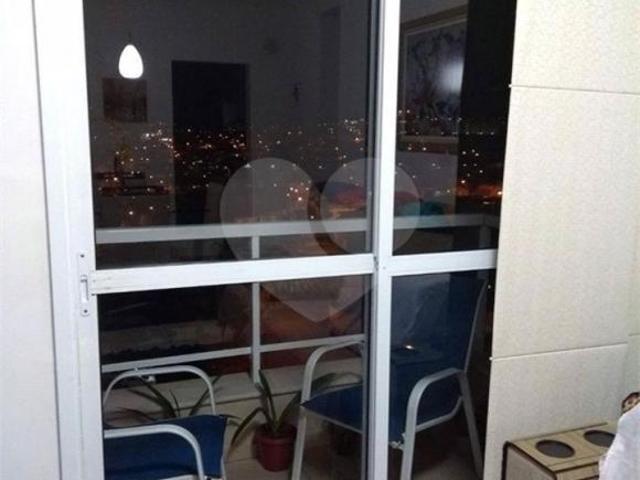 Apartamento para venda em Jardim Messina de 80.00m² com 3 Quartos, 1 Suite e 1 Garagem