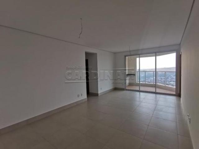 Apartamento para venda em Jardim Morumbi de 140.00m² com 3 Quartos, 2 Suites e 2 Garagens