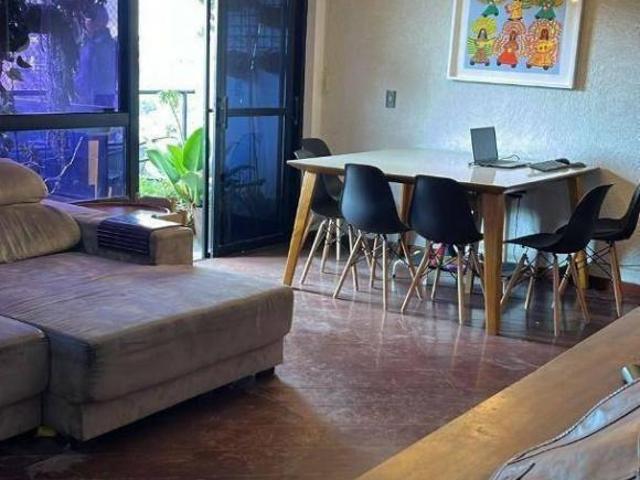 Apartamento para venda em Jardim Paris de 211.00m² com 3 Quartos, 1 Suite e 2 Garagens