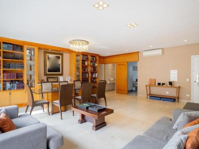 Apartamento para venda em Jardim Paulista com 3 quartos, sendo 1 suíte, 176m²
