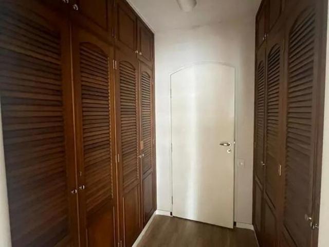 Apartamento para venda em Jardim Paulista com 5 quartos, sendo 2 suítes, 252m²
