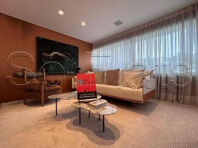 Apartamento para venda em Jardim Paulista de 120.00m² com 1 Quarto, 1 Suite e 2 Garagens
