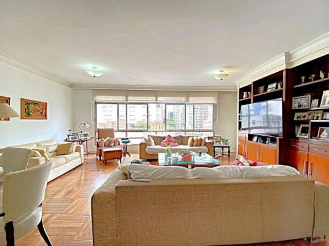 Apartamento para venda em Jardim Paulista de 185.00m² com 3 Quartos, 1 Suite e 1 Garagem
