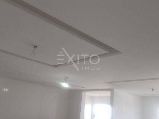 Apartamento para venda em Jardim Pedroso de 94.00m² com 3 Quartos, 1 Suite e 2 Garagens