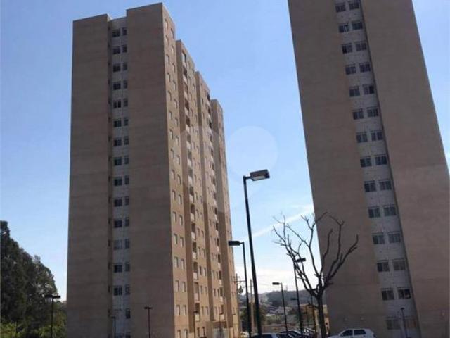 Apartamento para venda em Jardim Samambaia de 48.00m² com 2 Quartos e 1 Garagem