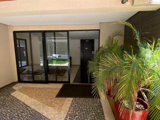Apartamento para venda em Jardim Sumaré de 252.00m² com 4 Quartos, 2 Suites e 3 Garagens