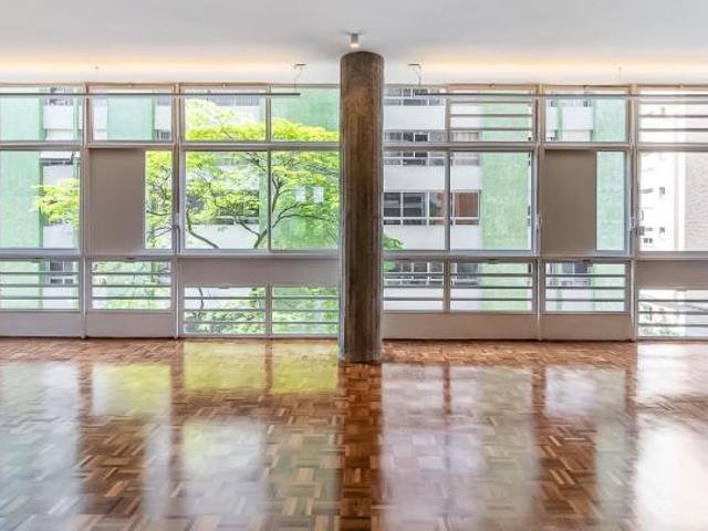 Apartamento para venda em Jardins com 3 quartos, sendo 1 suíte, 201m²