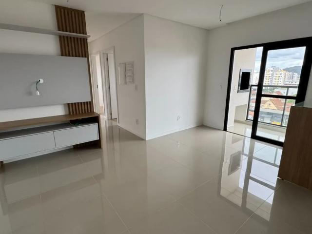 Apartamento para Venda em Joinville/SC Anita Garibaldi 3 Quartos