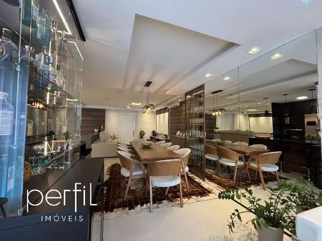 Apartamento para Venda em Joinville/SC Centro 4 Quartos
